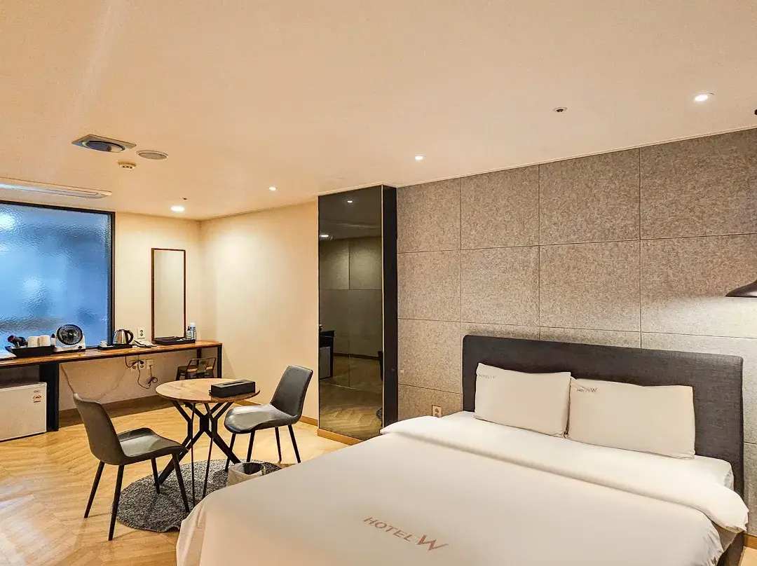 Namyangju W Hotel Hopyeong Branch - Namyangju-si