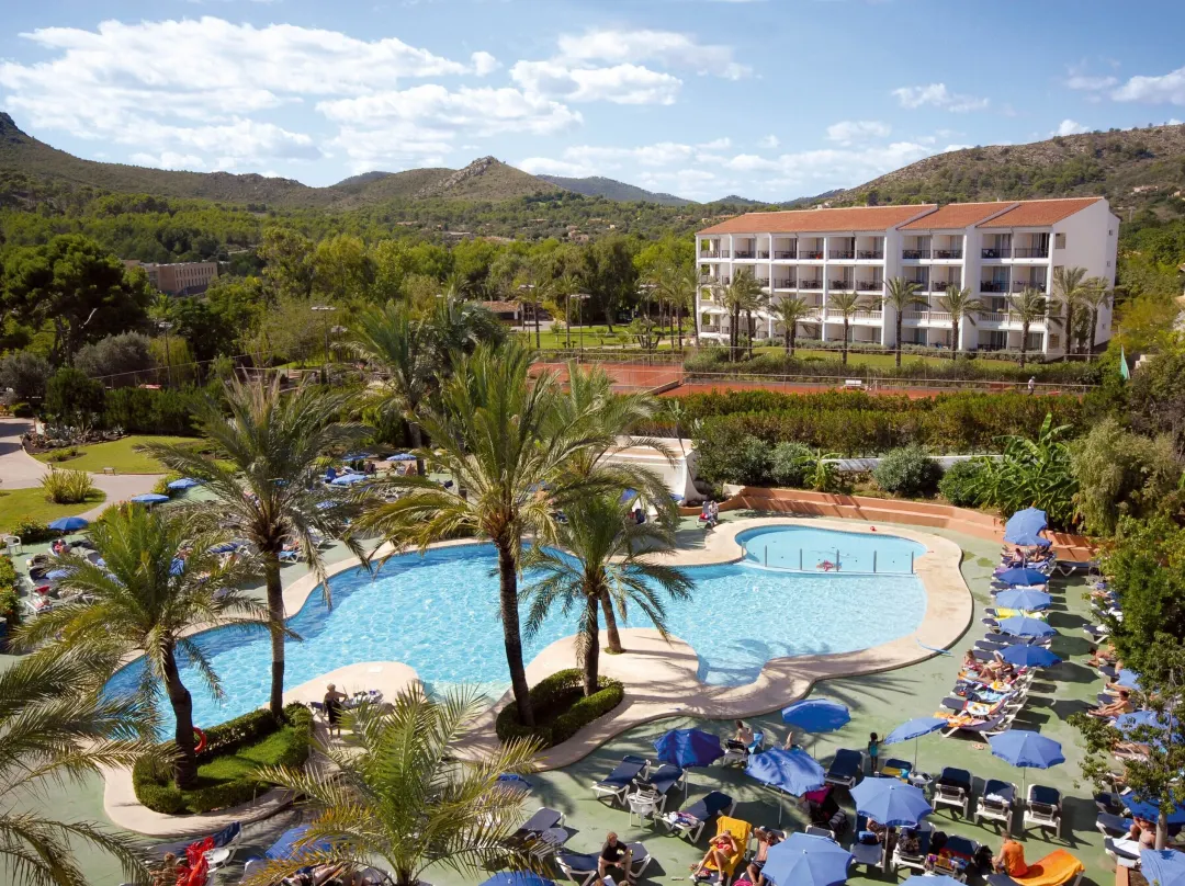 Beach Club Font De Sa Cala - Mallorca