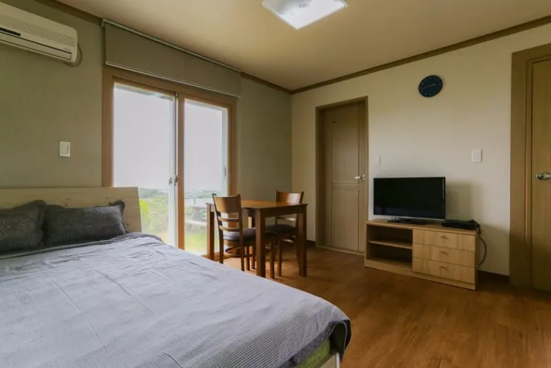 Sea The Biyang Pension - Jeju-si