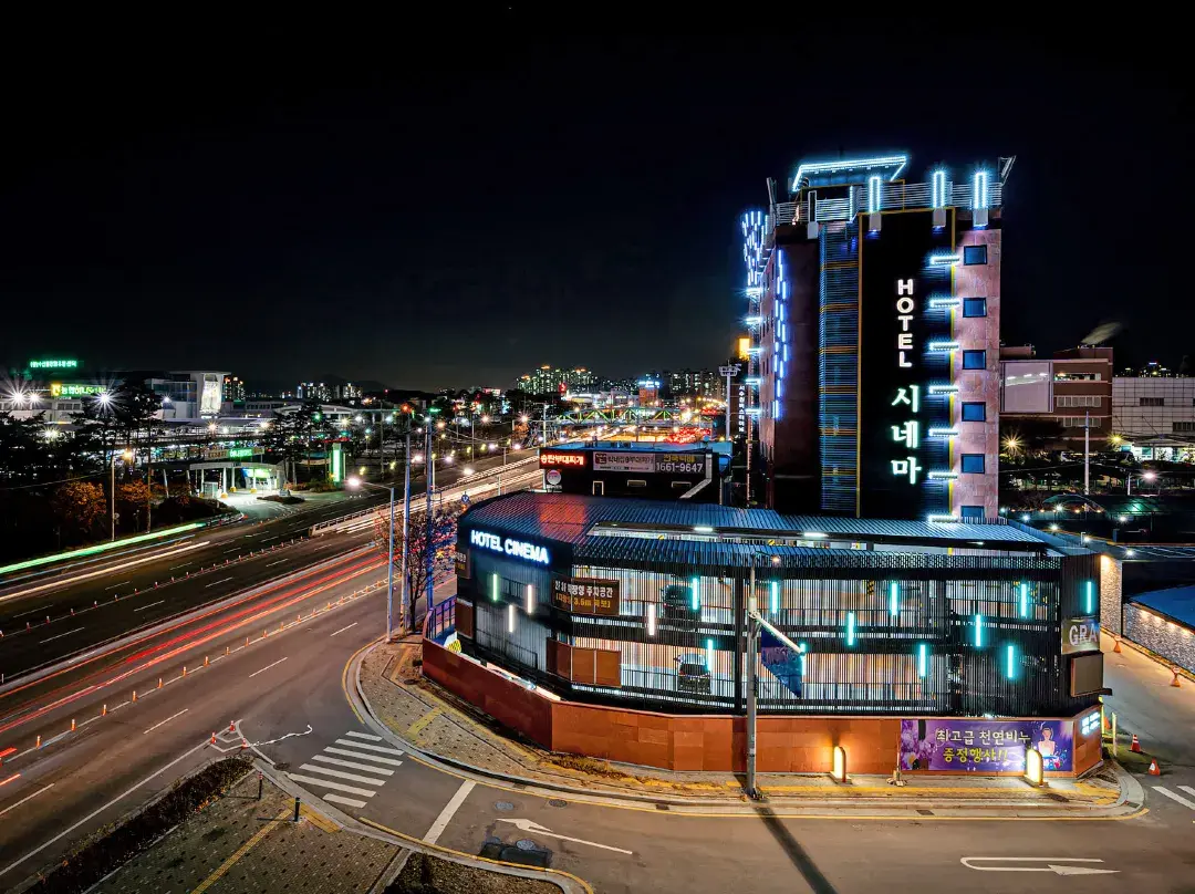 Suwon Cinema - Suwon
