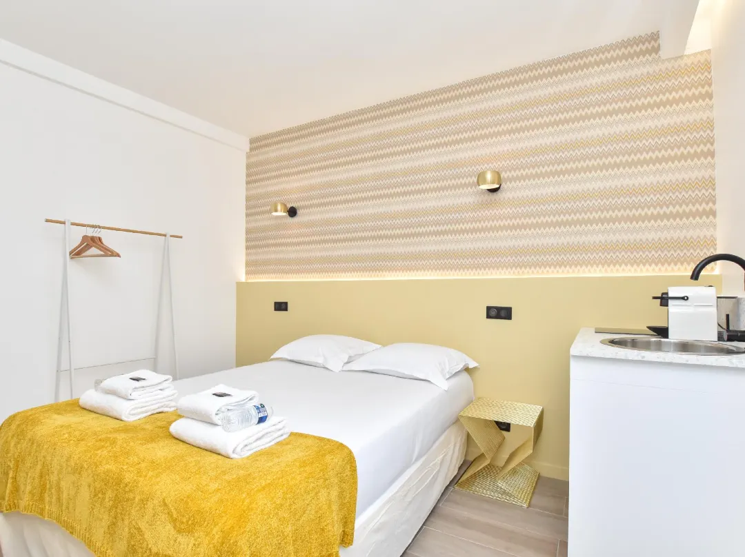 Cosy Bedroom - Tour Eiffel Champs De Mars - 
