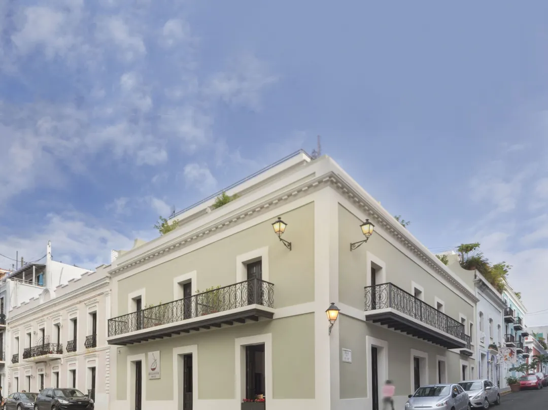Decanter Hotel - Puerto Rico