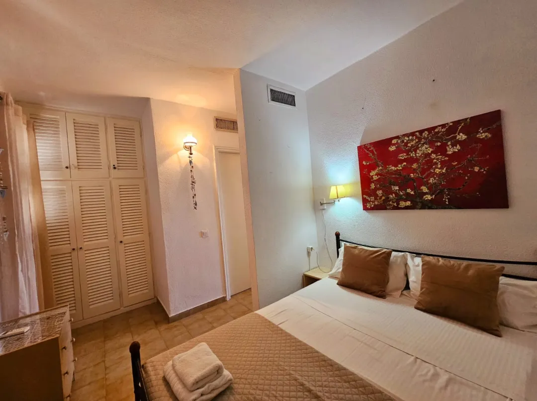 Corfu Glyfada Menigos Resort 25 - Greece