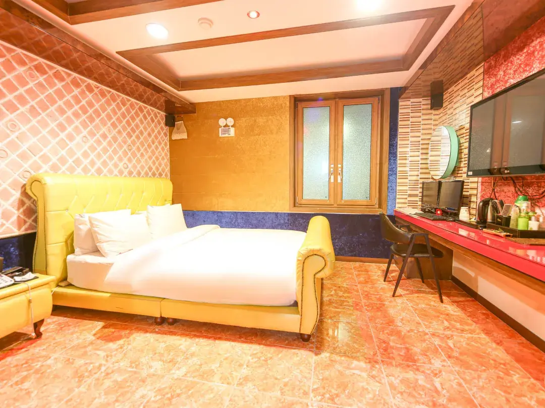 Gunsan Palace Self Check-in Hotel - Gunsan