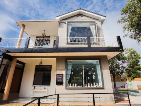 Tainan Shih Kuang Hostel - Tainan City