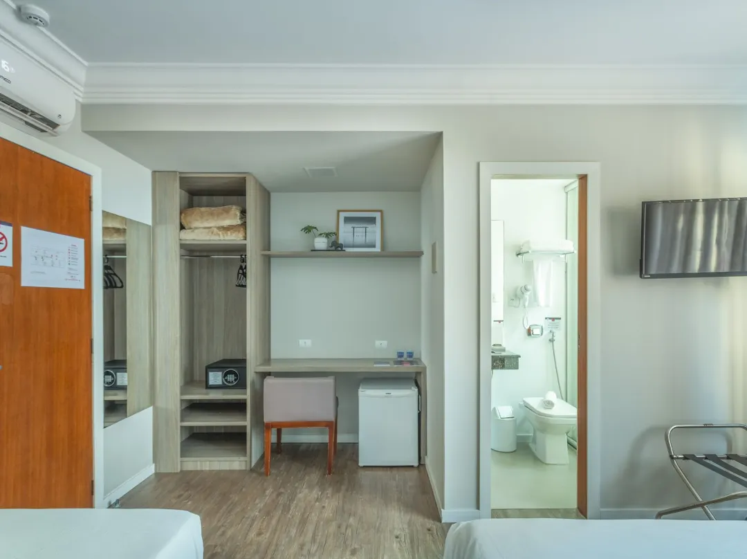 Hotel Melo - Balneário Camboriú
