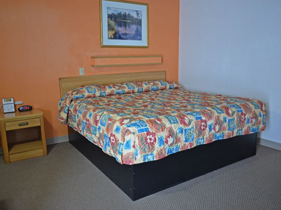 Budget Host Inn Iron Mountain - Iron Mountain, MI