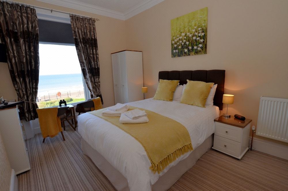 St. Hilary Guest House - Llandudno