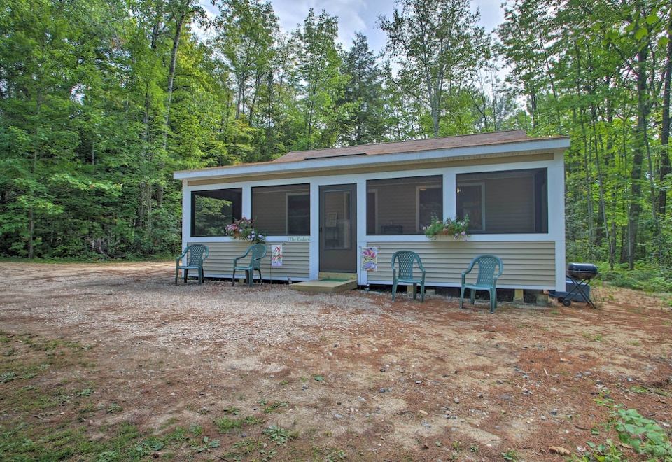 Family Cabin w/ Beach Access on Panther Pond,Raymond - Updated Prices ...