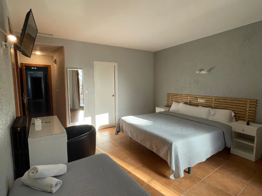 Hotel Acebo Plaza Mayor - Jaca