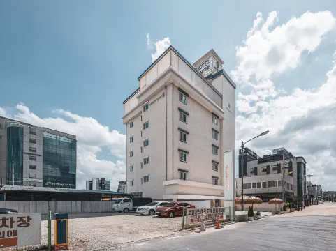 Hotel Gongsan - 세종특별자치시