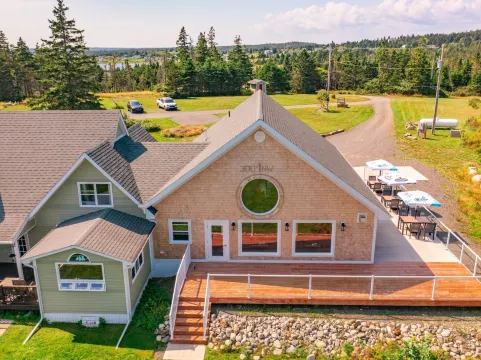 Seawind Landing Country Inn - Nova Scotia