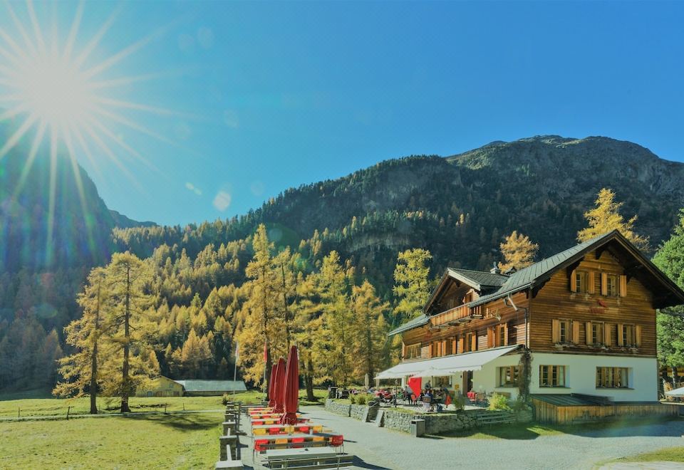 Gasthaus Spinas,Bever - Updated 2024 Reviews & Prices | Trip.com