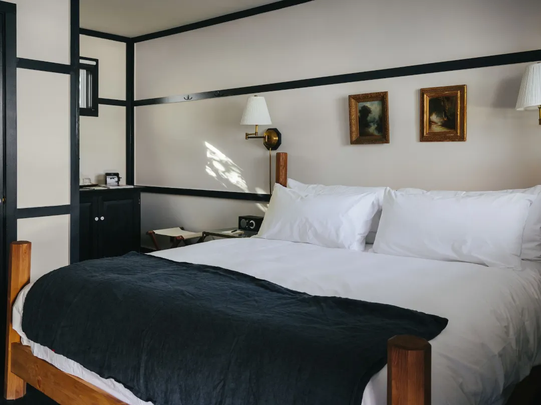 Brentwood Hotel - Saratoga Springs, NY