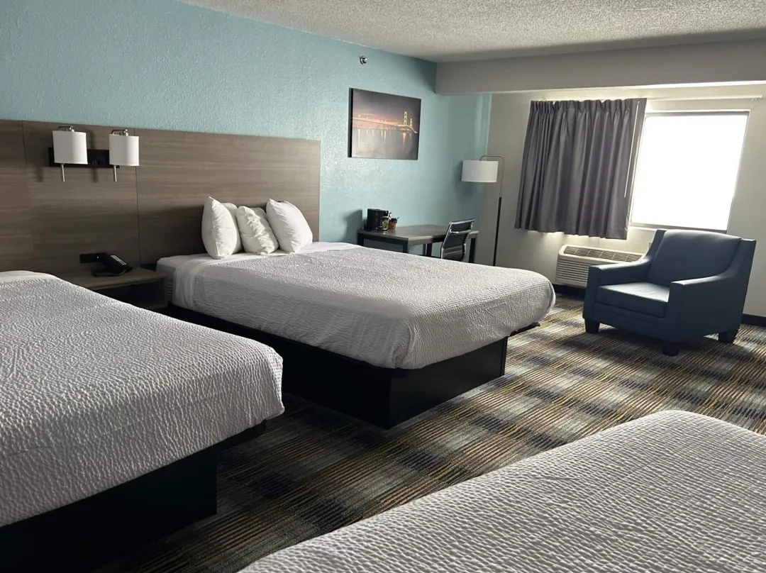 Americinn By Wyndham Saint Ignace Lakefront - St. Ignace, MI