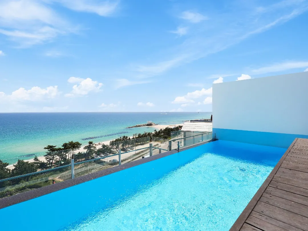 Gangneung Lamiacasa Pool Villa - Gangneung-si