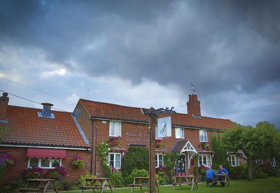 The Longham White Horse,Longham - Updated Prices & Hotel Reviews 2025 ...