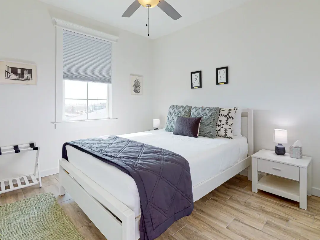 Shared Heated Pool, Observation Deck, Golf Cart Included - Port Aransas, TX