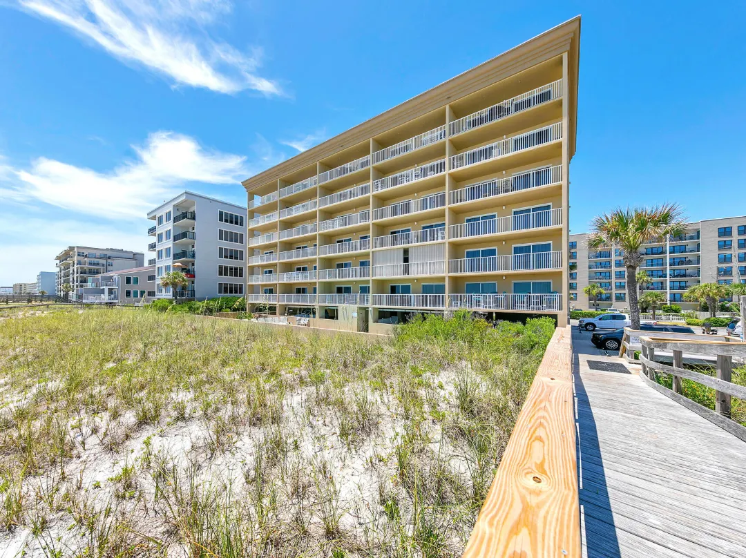 Breathtaking Gulf Views And Beach Service - Gorgeous Coastal Getaway - Okaloosa Island, FL
