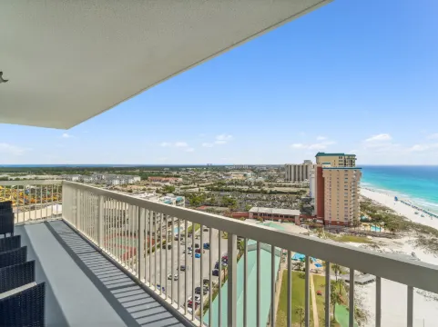 Pelican Beach 1916 - Destin