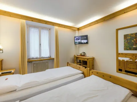 Poschiavo Suisse Hotel - Canton of the Grisons