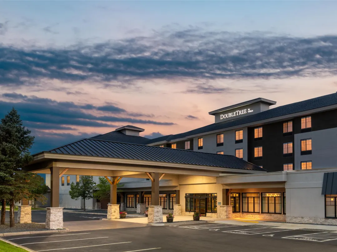 Doubletree By Hilton Owatonna - Medford, MN