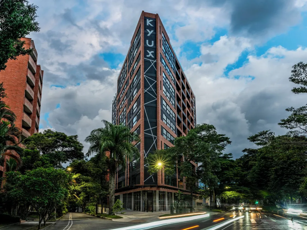 Kyux - Medellín