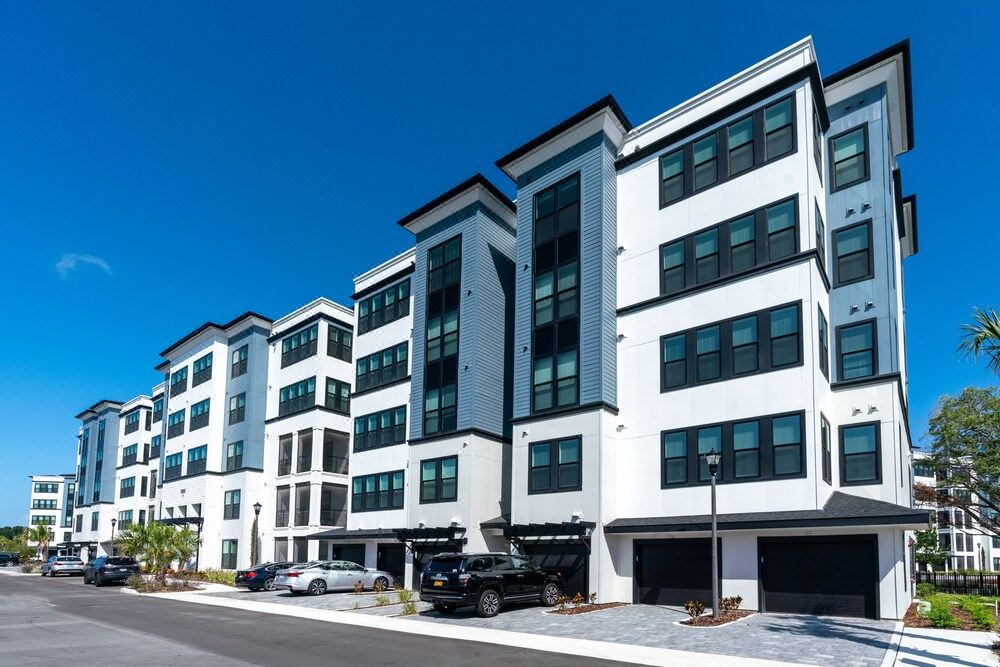 The Pointe Condos By Barsala - Tampa, FL