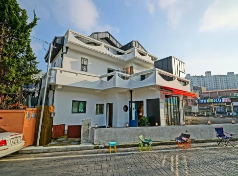 Gunsan Snoring Dalmong Guesthouse - 光州
