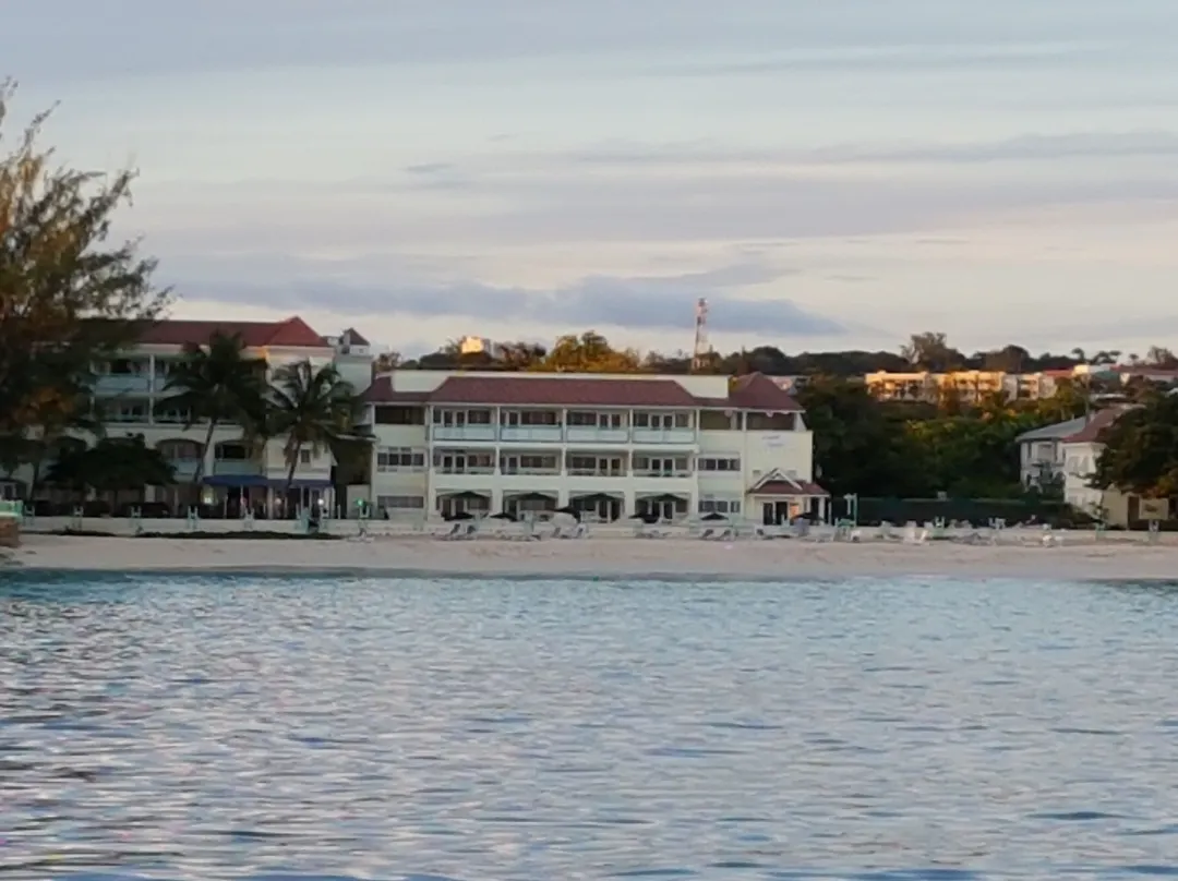 Coral Mist Beach Hotel - Worthing