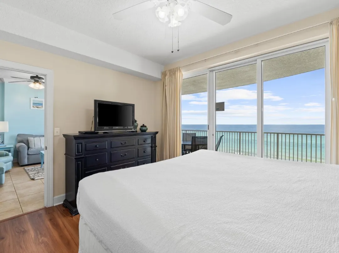 Emerald Isle 609 - Laguna Beach, FL