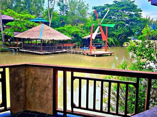 Bang Phra Resort Near Si Racha - Si Racha