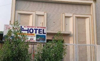 J.R Palace Hotel & Banquet, Rampur - 2025 Updated Prices, Deals ...