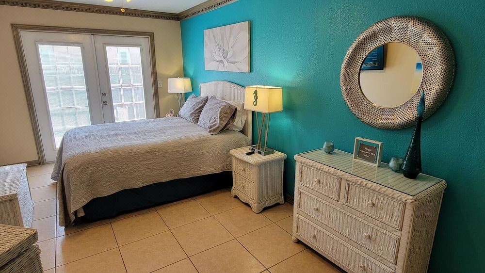Campeche Triplex Unit B - South Padre Island