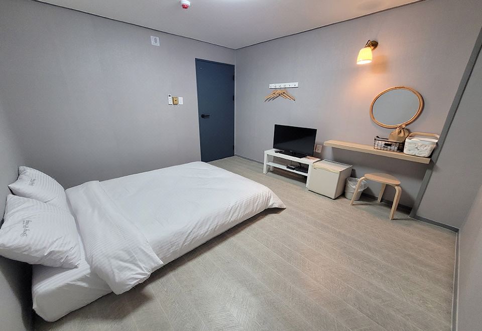 Bonghwang Mansion,Gyeongju - Updated 2024 Reviews & Prices | Trip.com