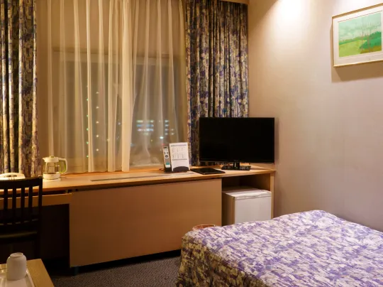 Omihachiman Station Hotel - Lake Biwa