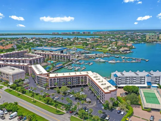 Heated Pools And Tennis Courts - Gorgeous Tropical Escape - Marco Island, FL