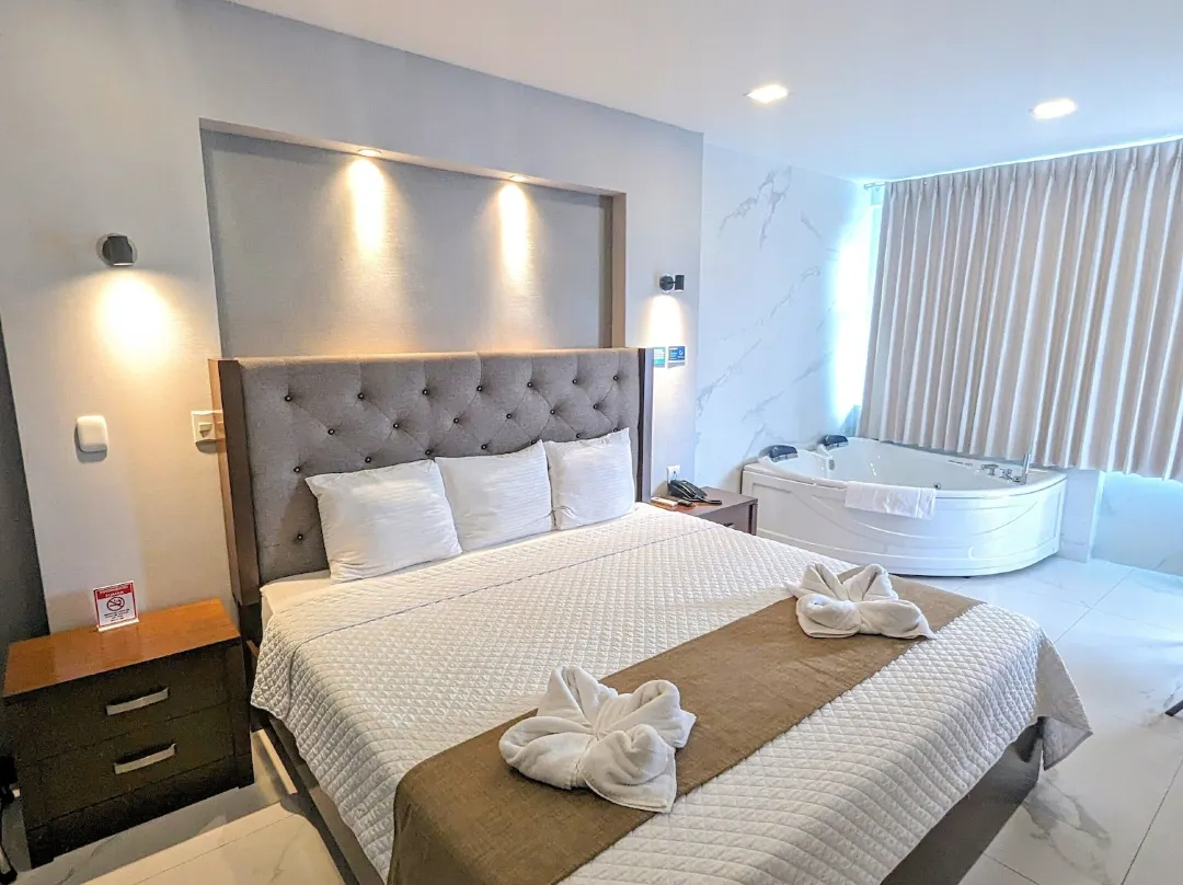 Hotel Cayuga - Puntarenas