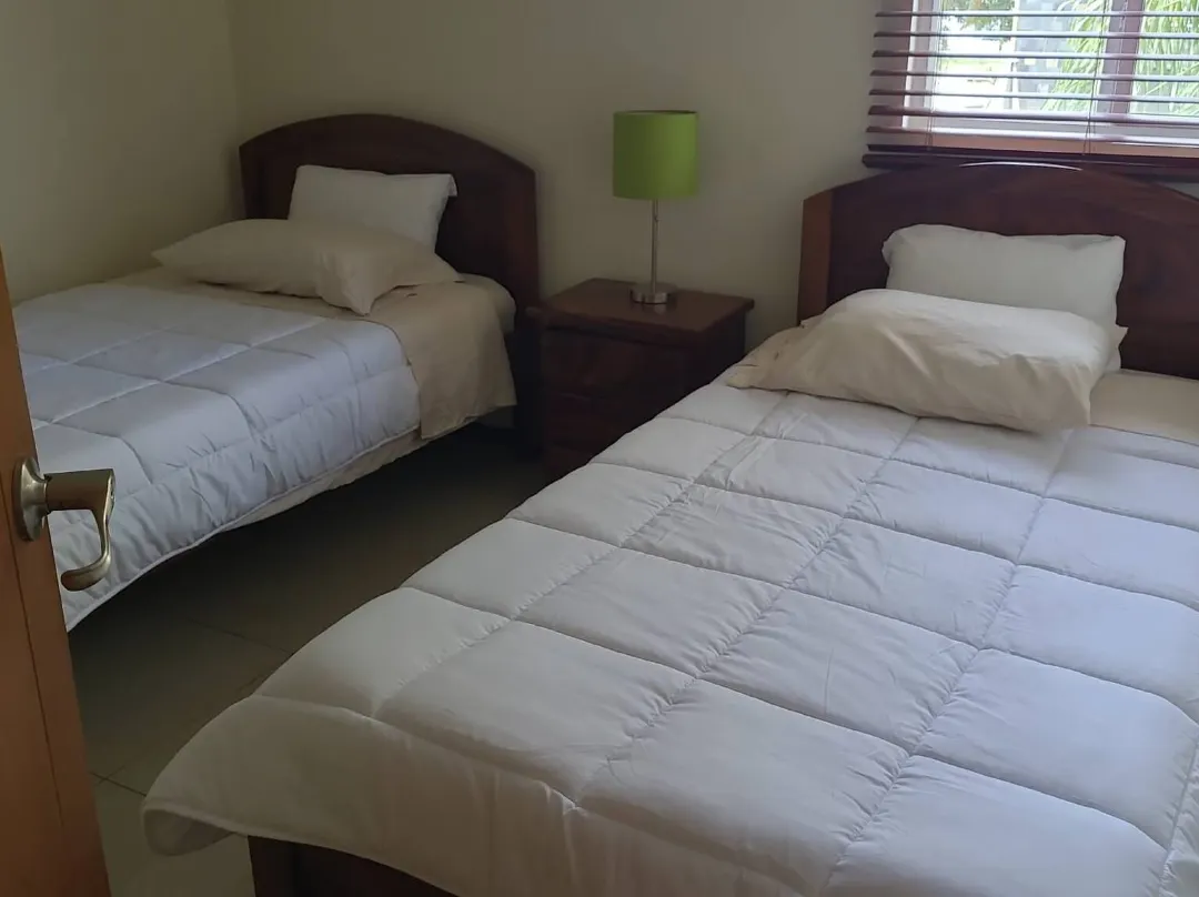 Condominio Ideal Para Familias Con Vista A La Piscina, A Pie De La Playa De Jacó - Jaco