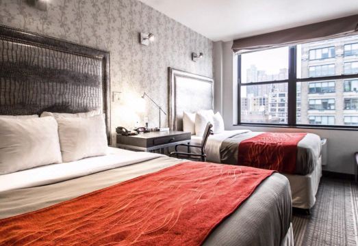 Times Square West Hotel, BW Signature Collection, New York - 2026 ...