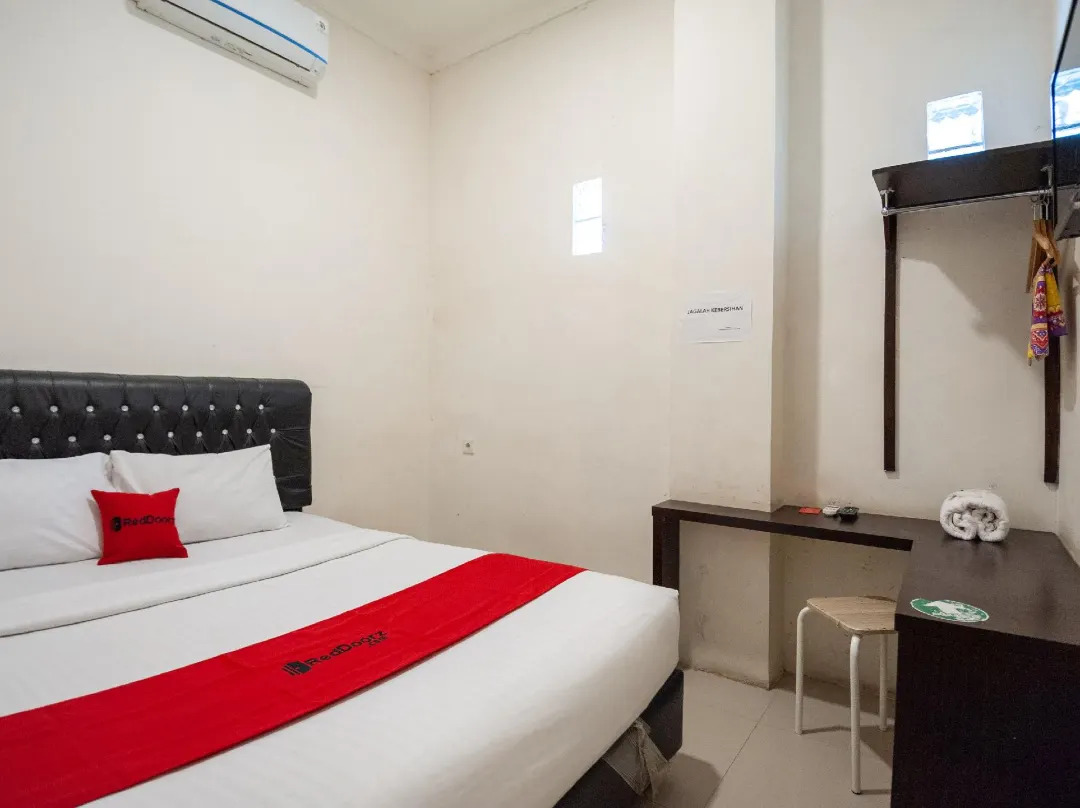 Reddoorz Syariah Near Pantai Padang 2 - Padang