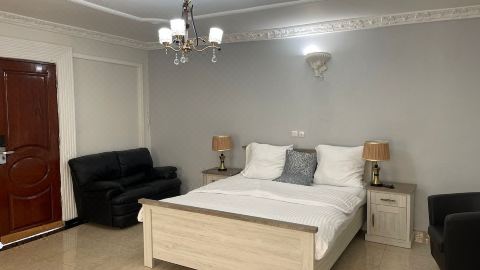 PEACE GUEST HOUSE – Αξιολογήσεις ξενοδοχείου 2 αστέρων στην πόλη Mefou ...