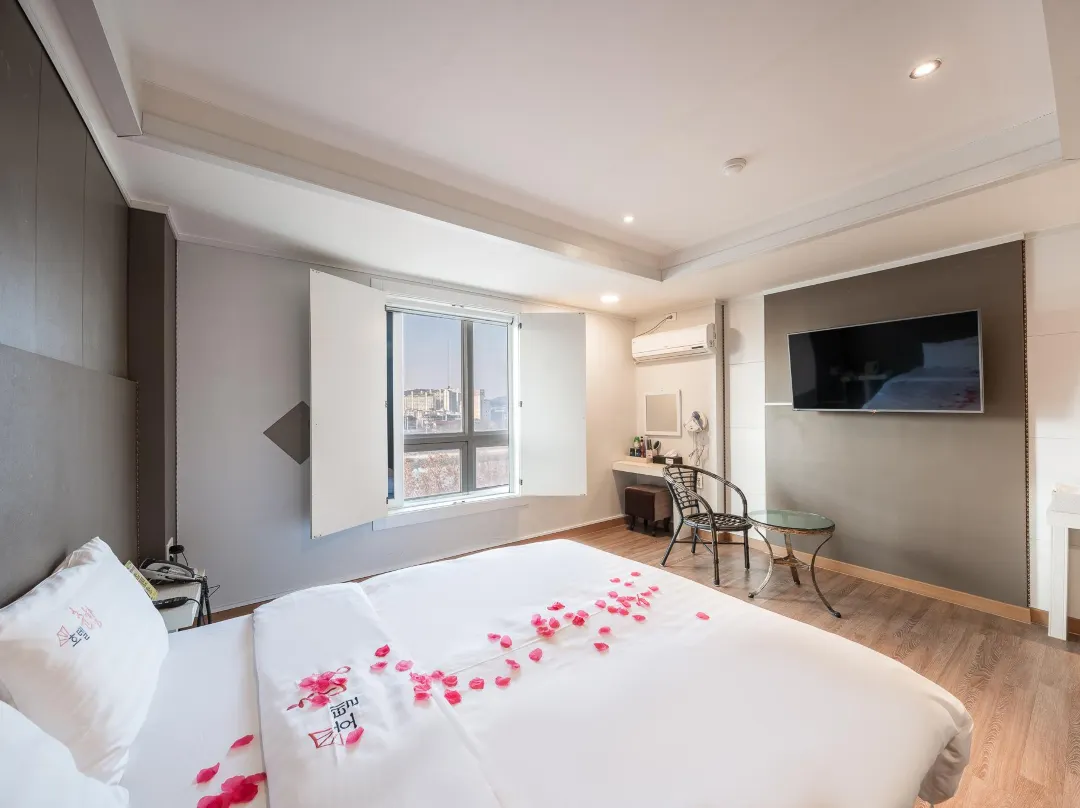 Hotel Choonhyang - Namwon-si