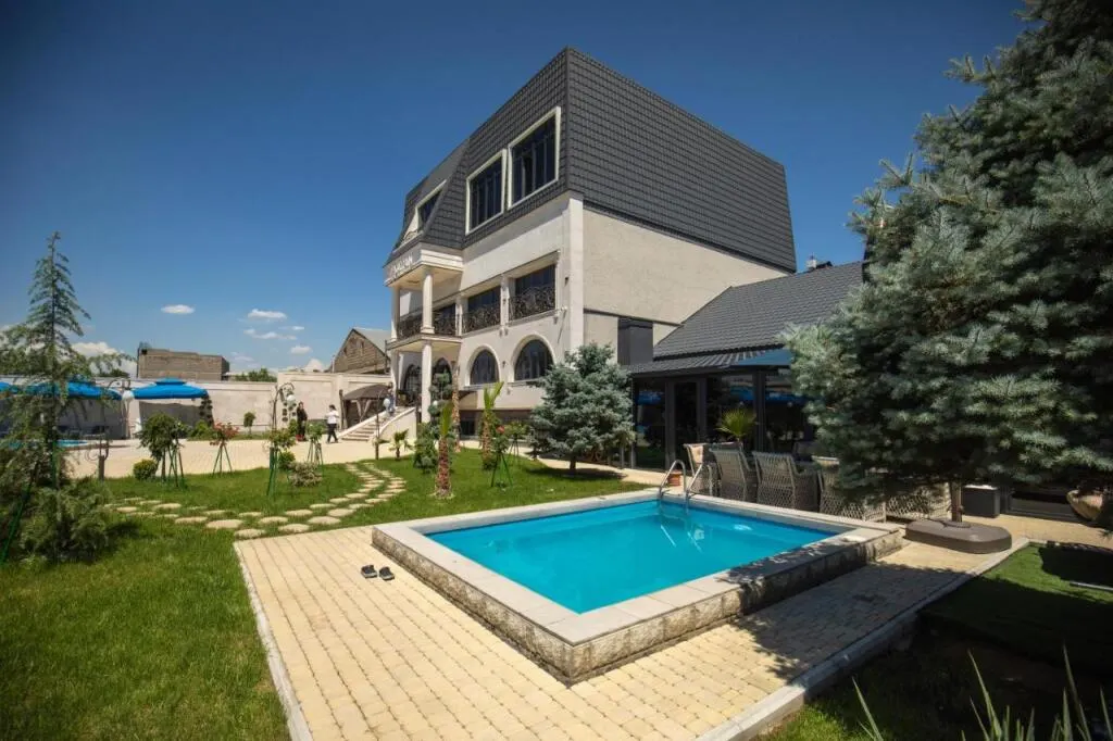 Ketrin Hotel Restaurant - Jerewan
