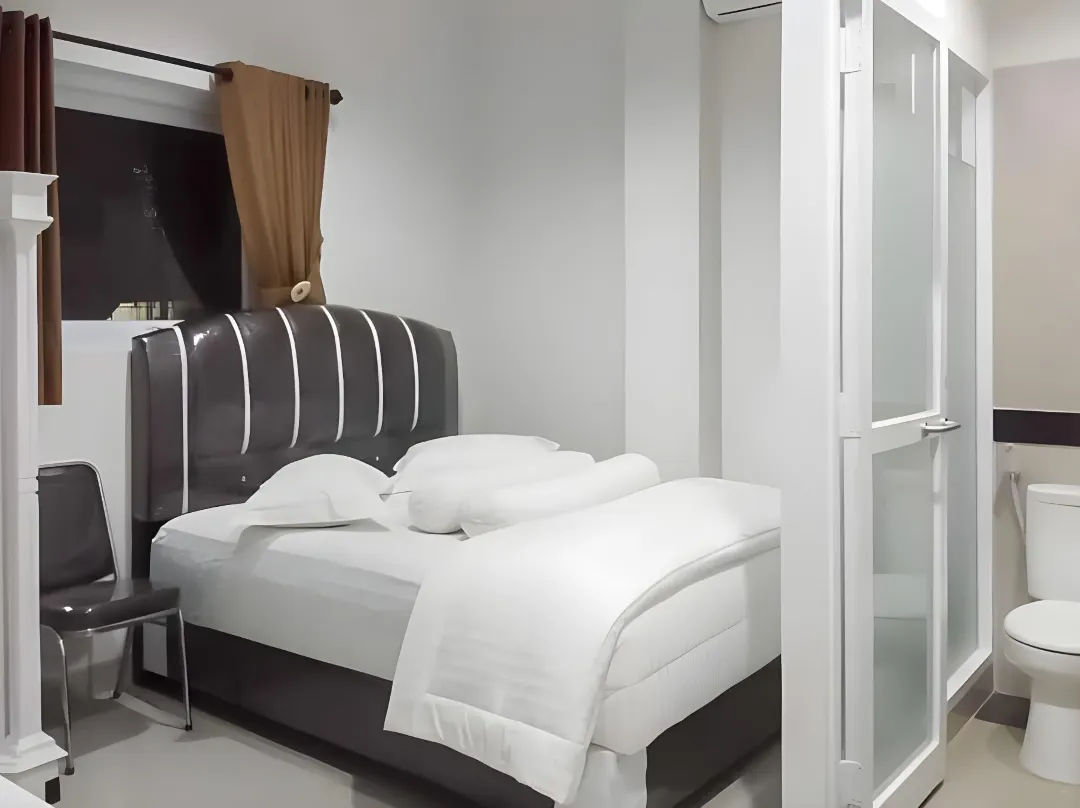 Reddoorz Plus Near Palembang Airport 3 - Palembang