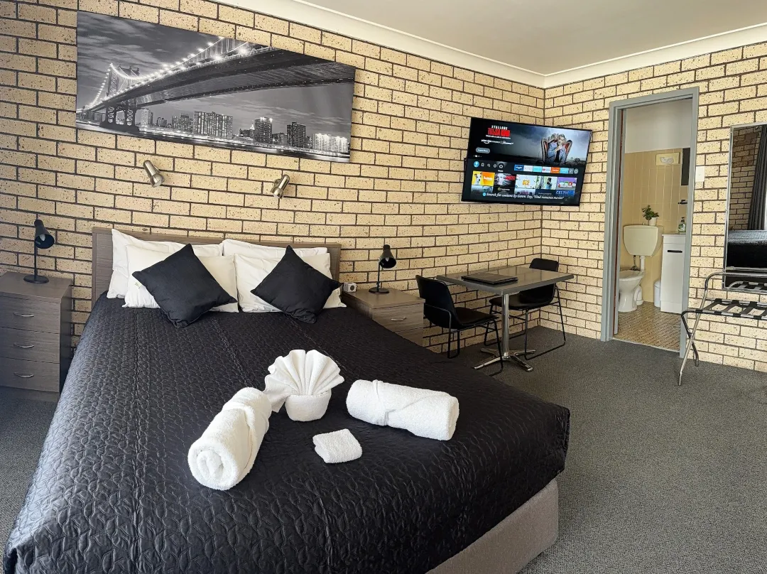 Cowra Crest Motel - Cowra