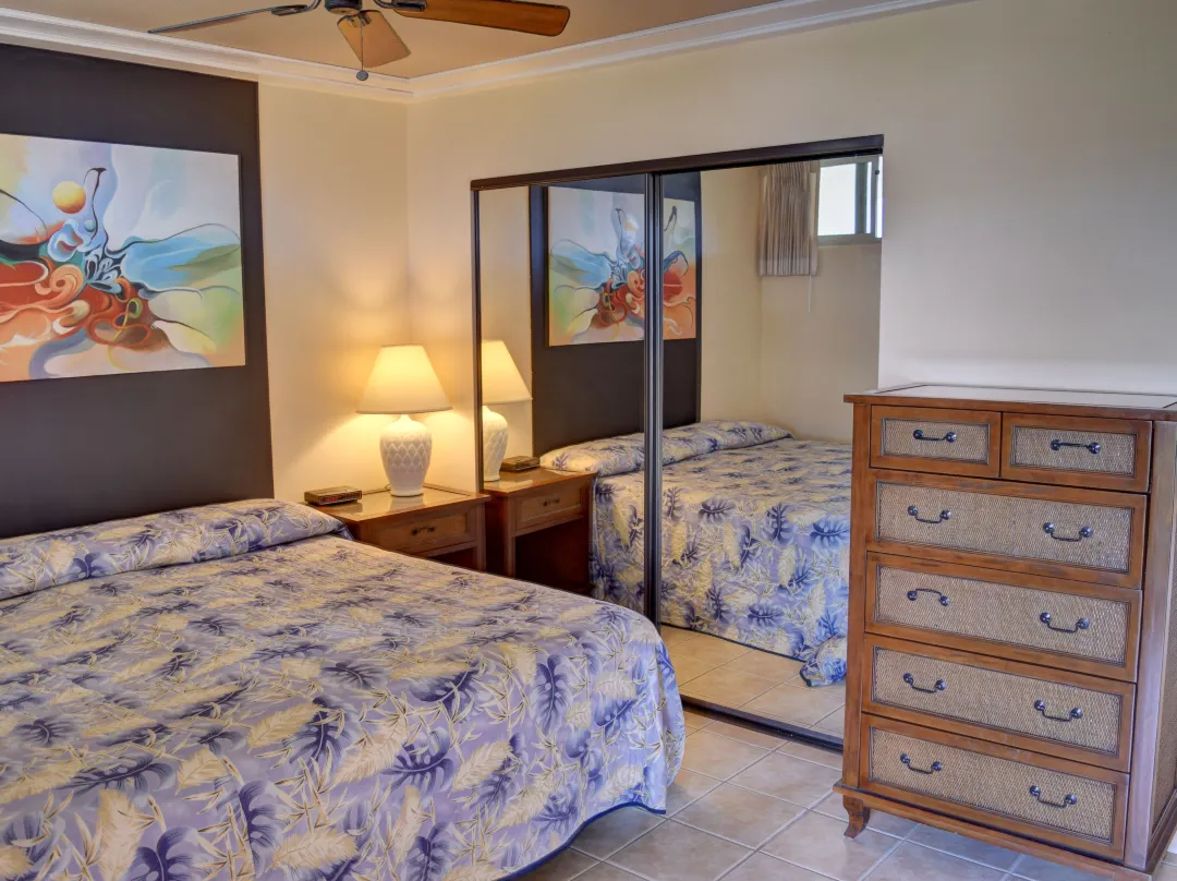 Top Floor, Oceanfront, Steps To Beach! - Maui