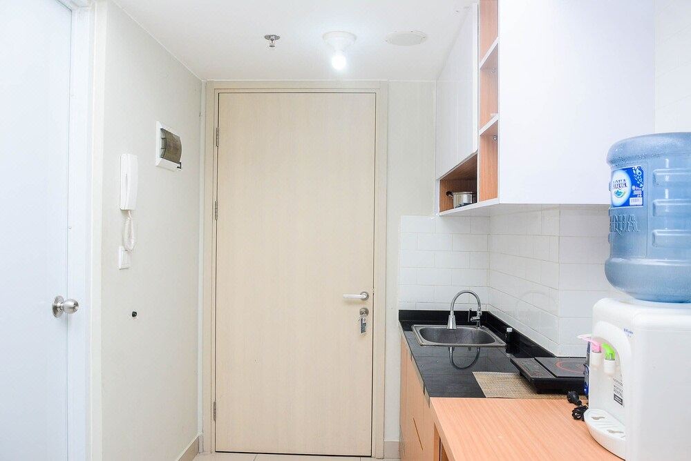Comfy Studio At The Springlake Summarecon Apartment - Bekasi