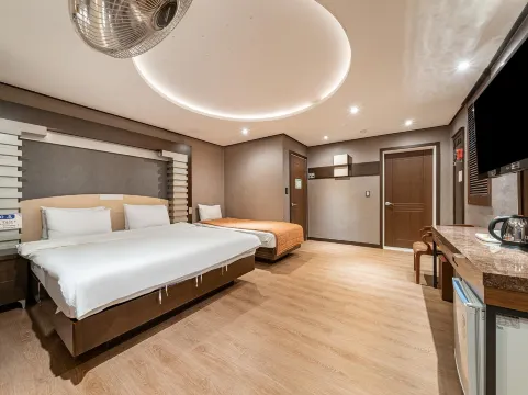 Pocheon Palace - Pocheon-si