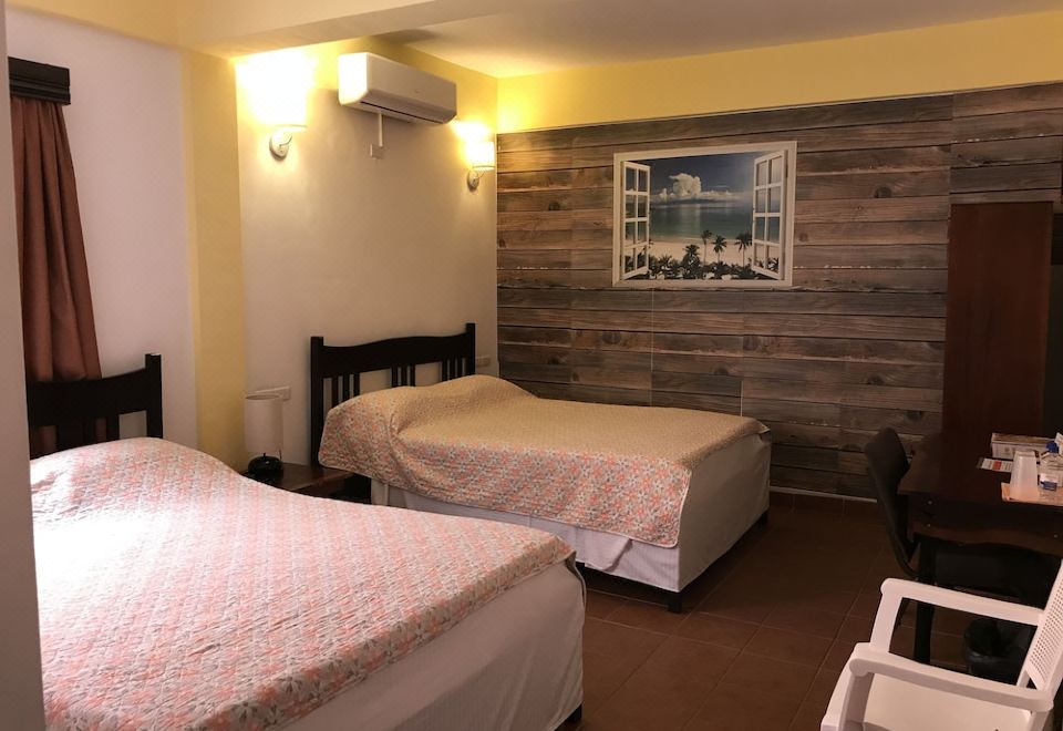 Easy Inn Hotel, Belize City: Hot Deals & Reviews 2025 | Trip.com